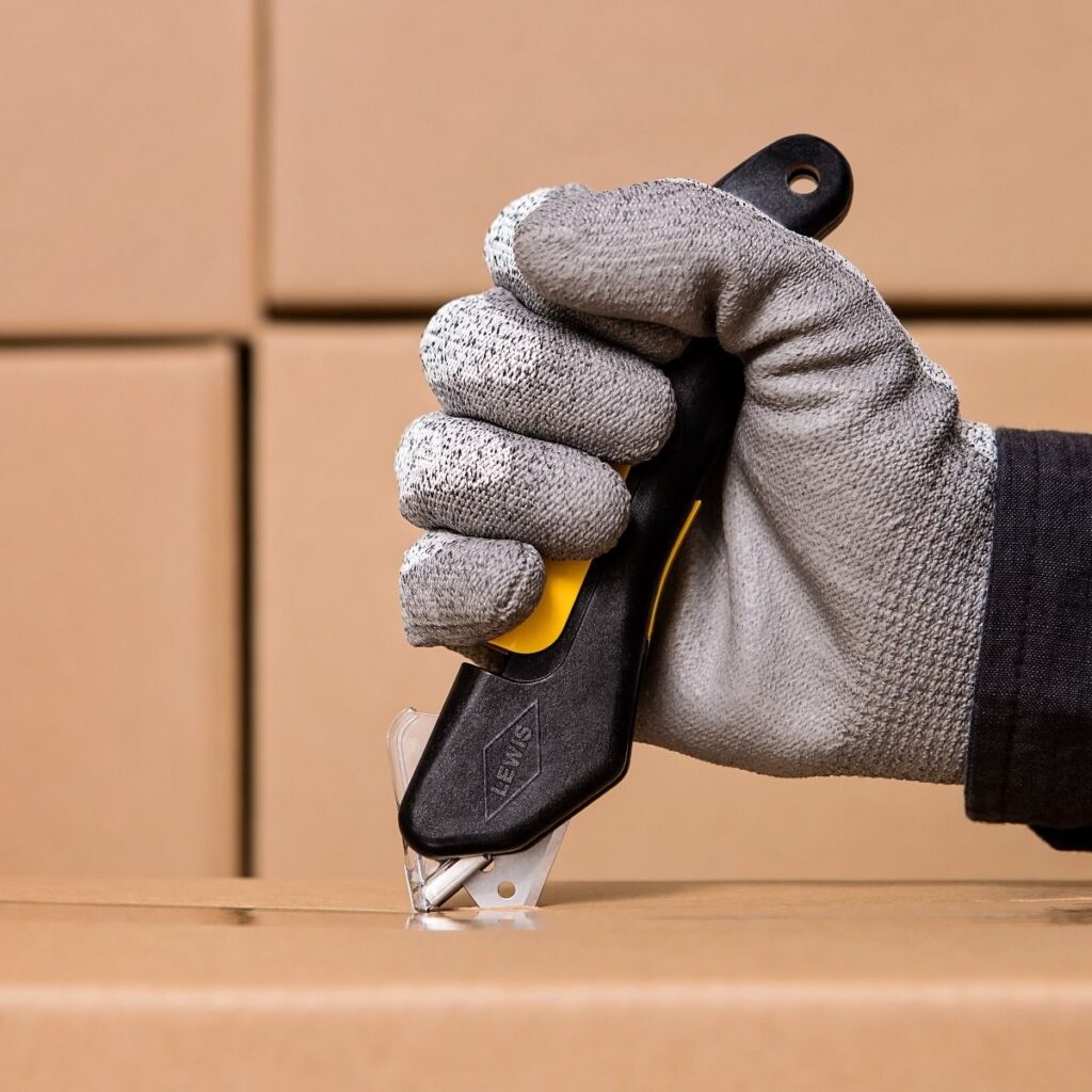 Lewis K710 Locking Safety Knife - SRV Damage Preventions